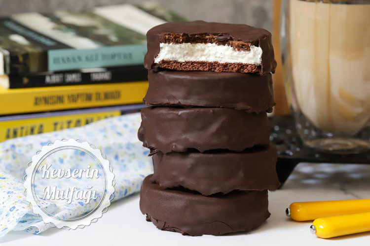 Kek & Pasta Tarifleri - Sayfa 4 / 17 - Kevserin Mutfağı